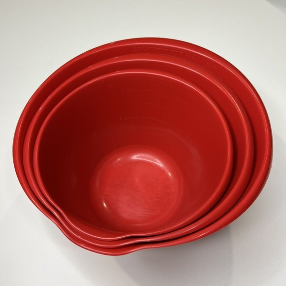 Kitchen | Kitchen | Vintage Large Red Mixing Bowls Measuring Quart ...